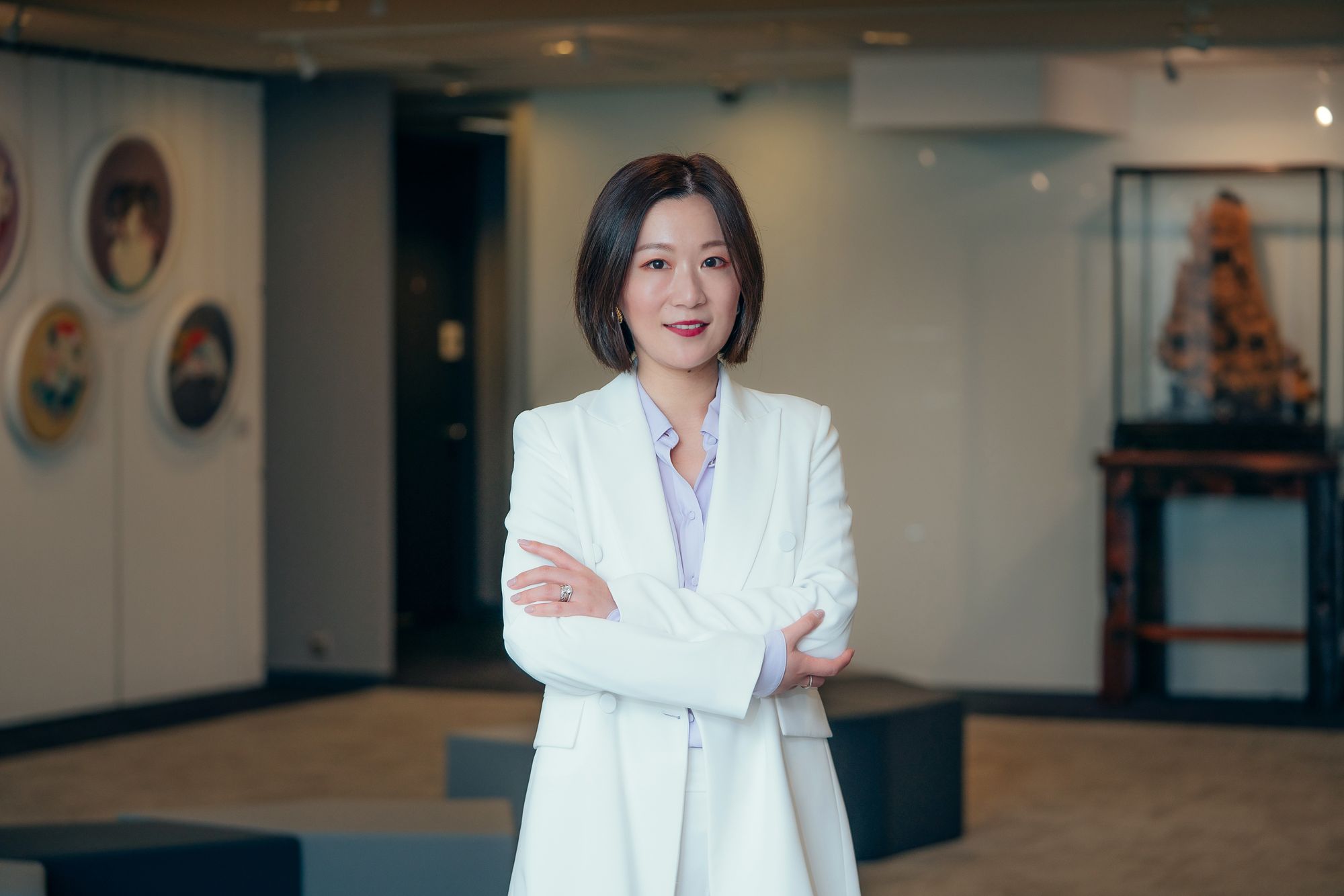 THE ACCIDENTAL AUCTIONEER | Solitaire Magazine