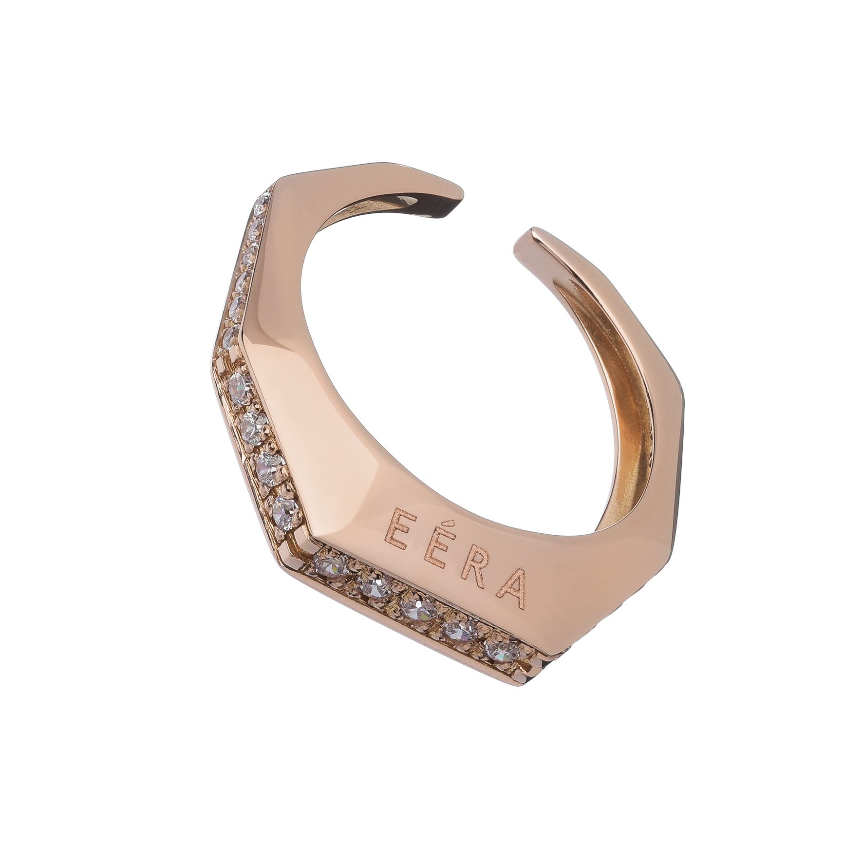 A NEW EÉRA IN PLAYFUL DESIGN | Solitaire Magazine