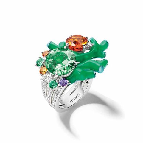 WEARABLE FANTASIES | Solitaire Magazine