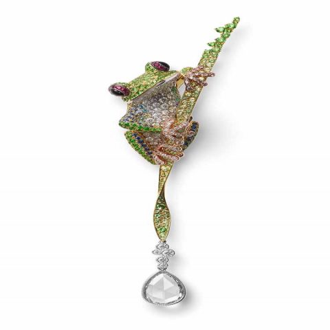 WEARABLE FANTASIES | Solitaire Magazine