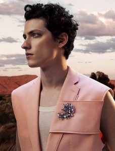 WEARABLE FANTASIES | Solitaire Magazine