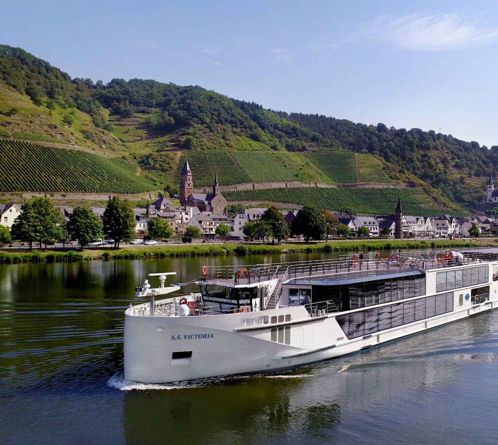 PALMIERO IN THE SPOTLIGHT | Solitaire Magazine