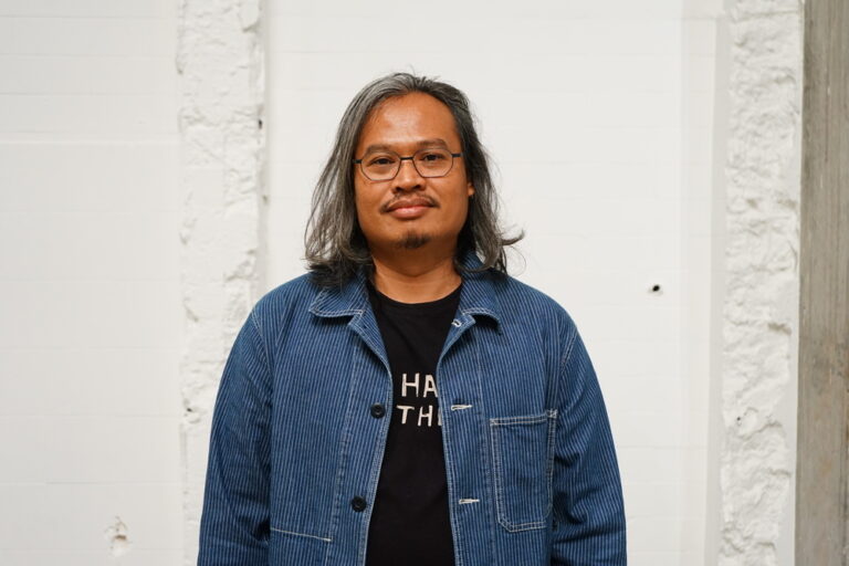 SHAPING AND SHARING THE UBS ART COLLECTION | Solitaire Magazine